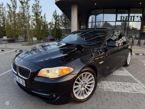Black BMW 520 2012 in Kaunas, with an engine capacity of 2.00 L and mileage of 0 thousand km for 8390 €, photo 8 on AUTOMOTO.COM.LV