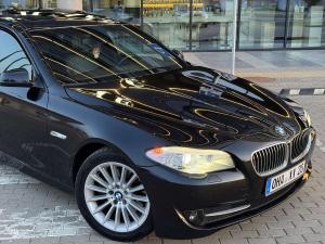 Black BMW 520 2012 in Kaunas, with an engine capacity of 2.00 L and mileage of 0 thousand km for 8390 €, photo 16 on AUTOMOTO.COM.LV