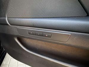 Black BMW 520 2012 in Kaunas, with an engine capacity of 2.00 L and mileage of 0 thousand km for 8390 €, photo 30 on AUTOMOTO.COM.LV