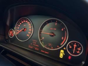 Black BMW 520 2012 in Kaunas, with an engine capacity of 2.00 L and mileage of 0 thousand km for 8390 €, photo 35 on AUTOMOTO.COM.LV