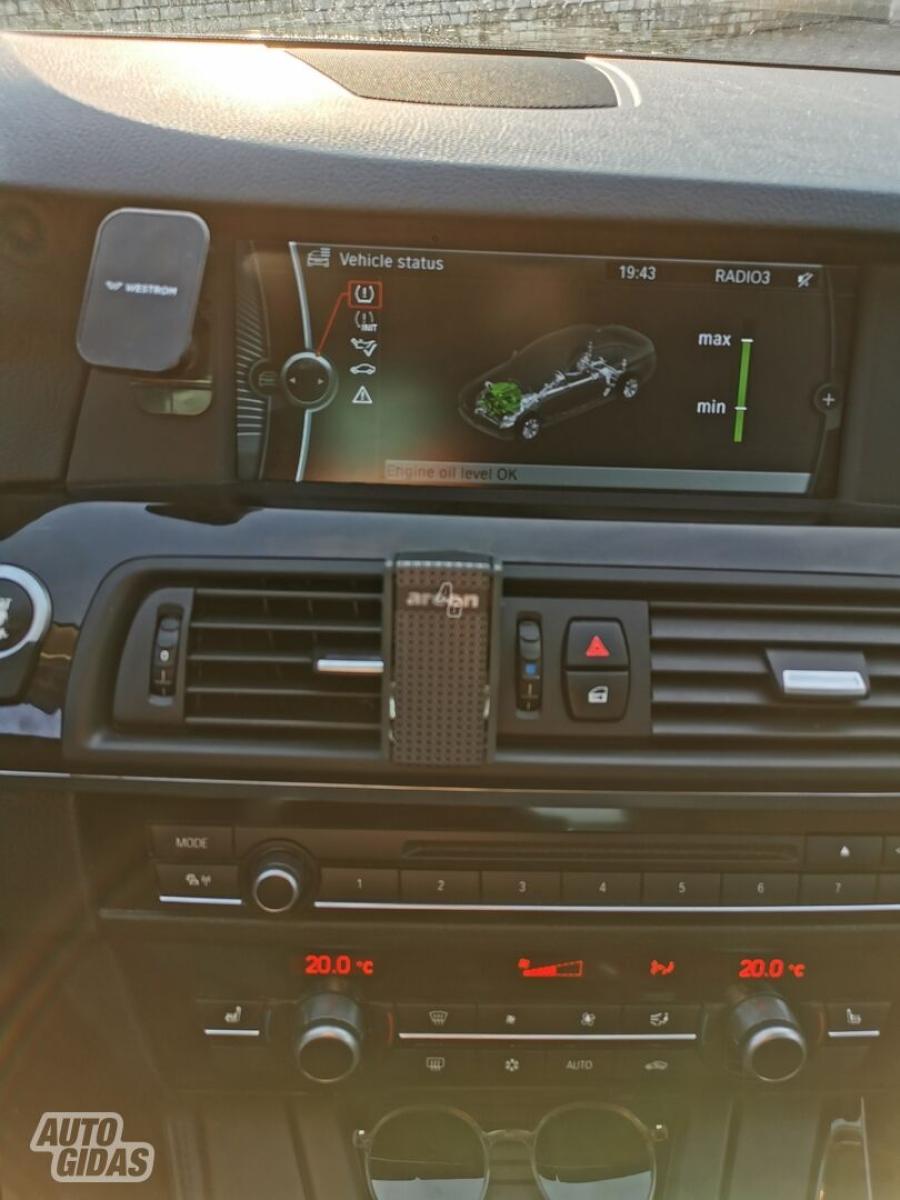 Melns BMW 520 2012 Alīta, ar dzinēja tilpumu 2.00 L un nobraukumu 189 tūkst. km par 8200 €, foto 14 vietnē AUTOMOTO.COM.LV