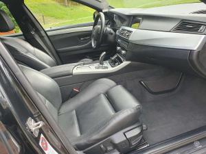 Black BMW 520 2012 in Kaunas, with an engine capacity of 2.00 L and mileage of 343 thousand km for 8800 €, photo 9 on AUTOMOTO.COM.LV