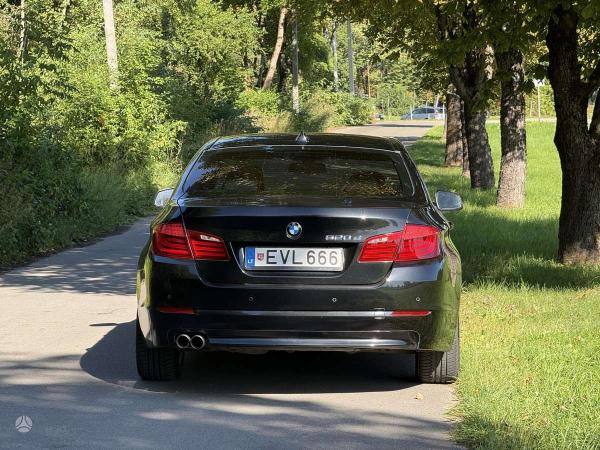 БМВ 520 2012 в Каунас на AUTOMOTO.COM.LV Черный БМВ 520 2012 в Каунас, объемом двигателя 2.00 л и пробегом 367 тыс. км за 7250 €, фото 7 на AUTOMOTO.COM.LV