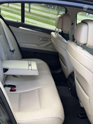 Black BMW 520 2012 in Vilnius, with an engine capacity of 2.00 L and mileage of 289 thousand km for 5500 €, photo 11 on AUTOMOTO.COM.LV