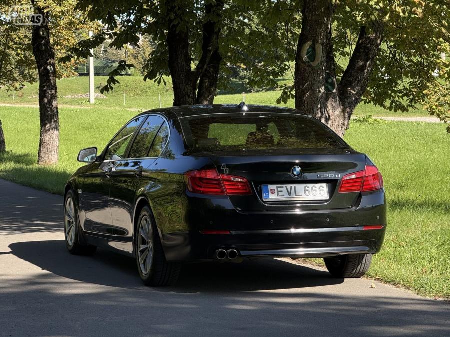 Melns BMW 520 2012 Kauņa, ar dzinēja tilpumu 2.00 L un nobraukumu 367 tūkst. km par 7300 €, foto 8 vietnē AUTOMOTO.COM.LV