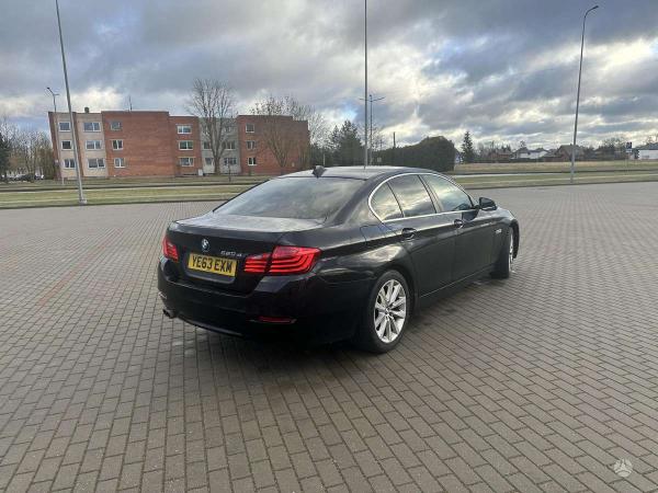 Black BMW 520 2013 in Kaunas, with an engine capacity of 2.00 L and mileage of 175 thousand km for 3200 €, photo 6 on AUTOMOTO.COM.LV