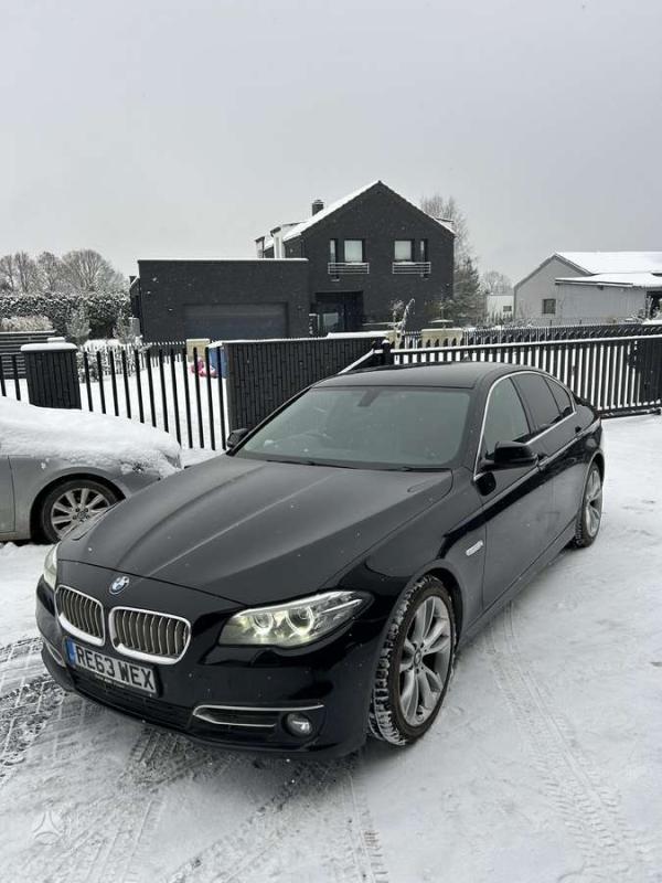 Black BMW 520 2013 in Kaunas, with an engine capacity of 2.00 L and mileage of 228 thousand km for 3750 €, photo 1 on AUTOMOTO.COM.LV