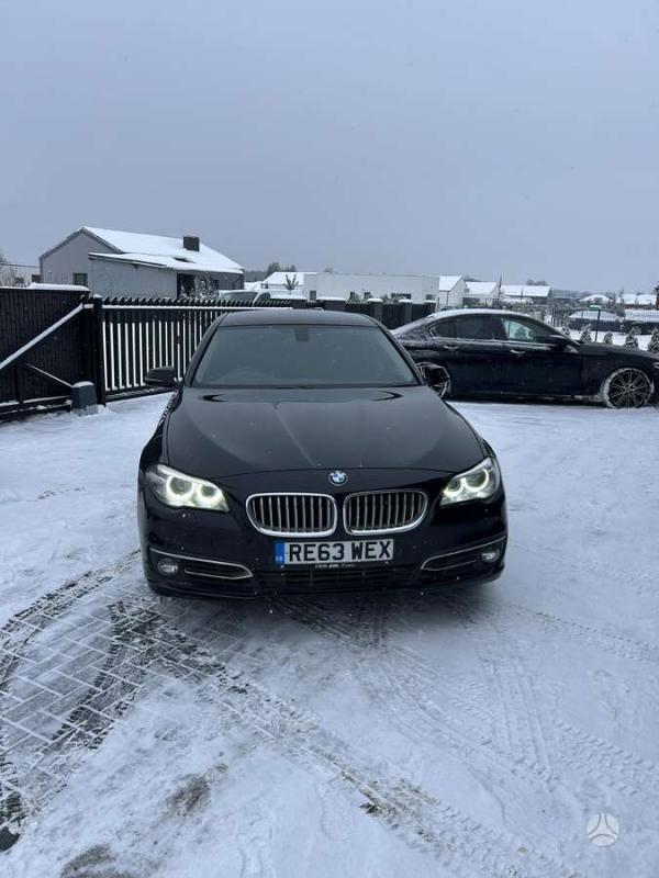 Black BMW 520 2013 in Kaunas, with an engine capacity of 2.00 L and mileage of 228 thousand km for 3750 €, photo 3 on AUTOMOTO.COM.LV