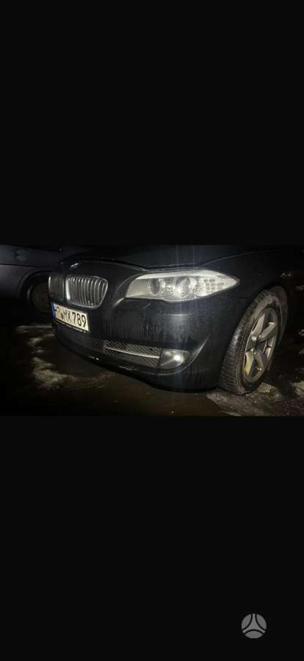 Black BMW 520 2013 in Vilkaviskis, with an engine capacity of 2.00 L and mileage of 350 thousand km for 4650 €, photo 7 on AUTOMOTO.COM.LV
