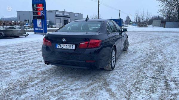 Melns BMW 520 2013 Marijampole, ar dzinēja tilpumu 2.00 L un nobraukumu 180 tūkst. km par 10999 €, foto 6 vietnē AUTOMOTO.COM.LV