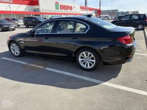 Black BMW 520 2013 in Kaunas, with an engine capacity of 2.00 L and mileage of 214 thousand km for 10000 €, photo 4 on AUTOMOTO.COM.LV