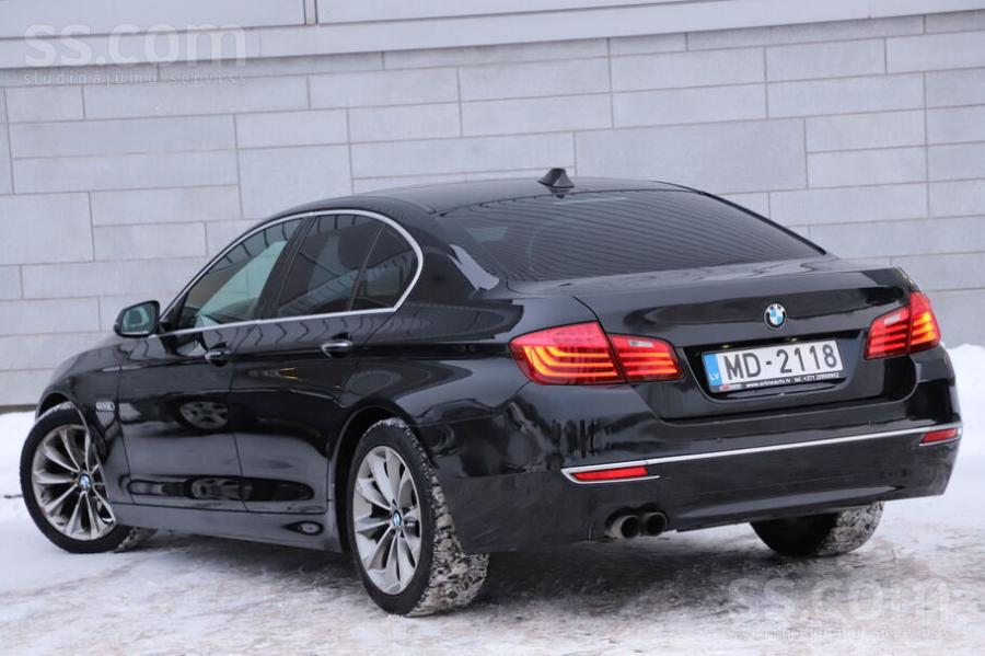 Melns BMW 520 2013 Tukums, ar dzinēja tilpumu 2.00 L un nobraukumu 228 tūkst. km par 9000 €, foto 4 vietnē AUTOMOTO.COM.LV