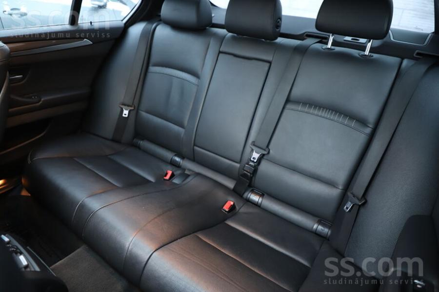 Melns BMW 520 2013 Tukums, ar dzinēja tilpumu 2.00 L un nobraukumu 228 tūkst. km par 9000 €, foto 8 vietnē AUTOMOTO.COM.LV