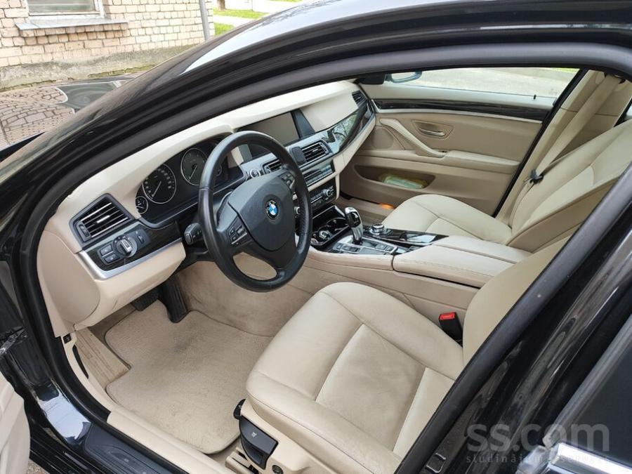 Black BMW 520 2013 in Daugavpils, with an engine capacity of 2.00 L and mileage of 252 thousand km for 11500 €, photo 3 on AUTOMOTO.COM.LV