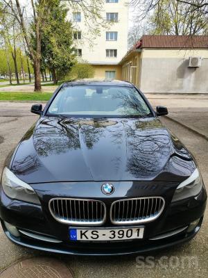 Black BMW 520 2013 in Daugavpils, with an engine capacity of 2.00 L and mileage of 252 thousand km for 11500 €, photo 7 on AUTOMOTO.COM.LV
