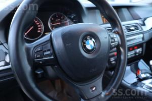 Black BMW 520 2013 in Riga, with an engine capacity of 2.00 L and mileage of 357 thousand km for 7490 €, photo 14 on AUTOMOTO.COM.LV