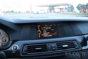 Black BMW 520 2013 in Riga, with an engine capacity of 2.00 L and mileage of 357 thousand km for 7490 €, photo 19 on AUTOMOTO.COM.LV