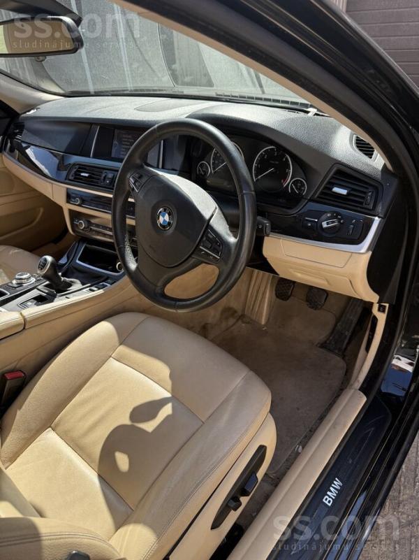 Melns BMW 520 2013 Madona, ar dzinēja tilpumu 2.00 L un nobraukumu 190 tūkst. km par 3300 €, foto 5 vietnē AUTOMOTO.COM.LV
