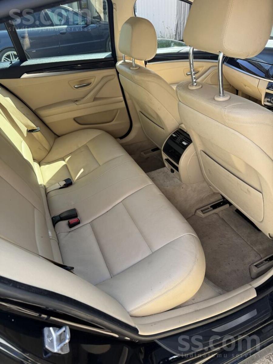 Melns BMW 520 2013 Madona, ar dzinēja tilpumu 2.00 L un nobraukumu 190 tūkst. km par 3300 €, foto 8 vietnē AUTOMOTO.COM.LV