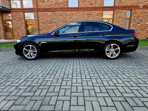 Melns BMW 520 2013 Marijampole, ar dzinēja tilpumu 2.00 L un nobraukumu 327 tūkst. km par 6900 €, foto 4 vietnē AUTOMOTO.COM.LV
