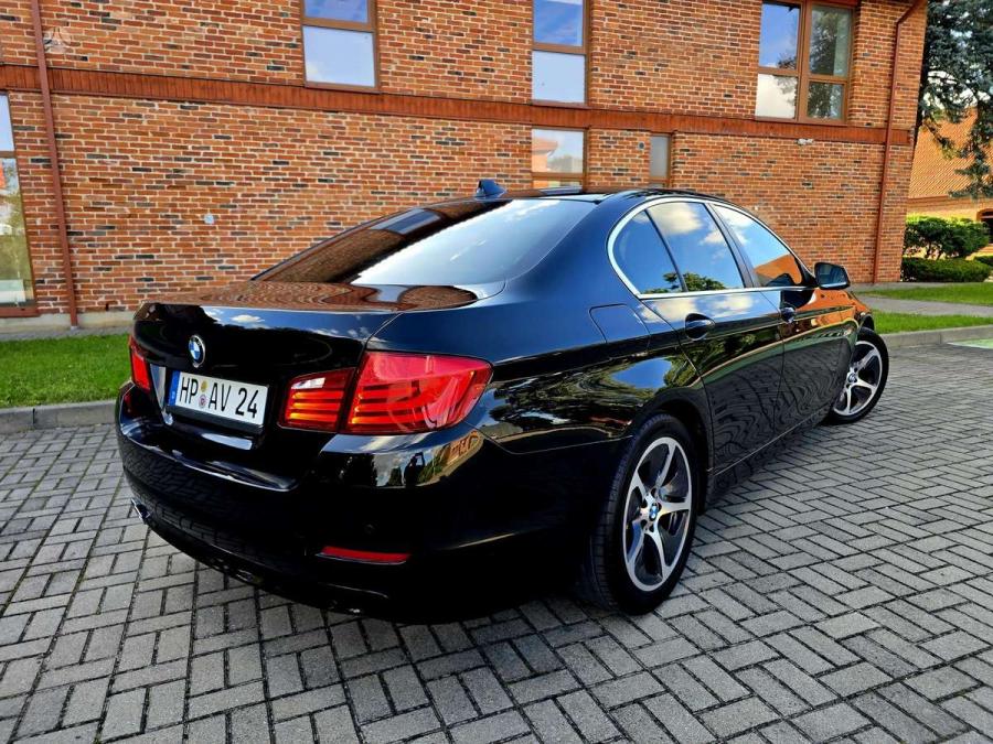 Melns BMW 520 2013 Marijampole, ar dzinēja tilpumu 2.00 L un nobraukumu 327 tūkst. km par 6900 €, foto 6 vietnē AUTOMOTO.COM.LV