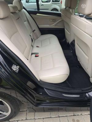 Melns BMW 520 2013 Marijampole, ar dzinēja tilpumu 2.00 L un nobraukumu 327 tūkst. km par 6900 €, foto 25 vietnē AUTOMOTO.COM.LV