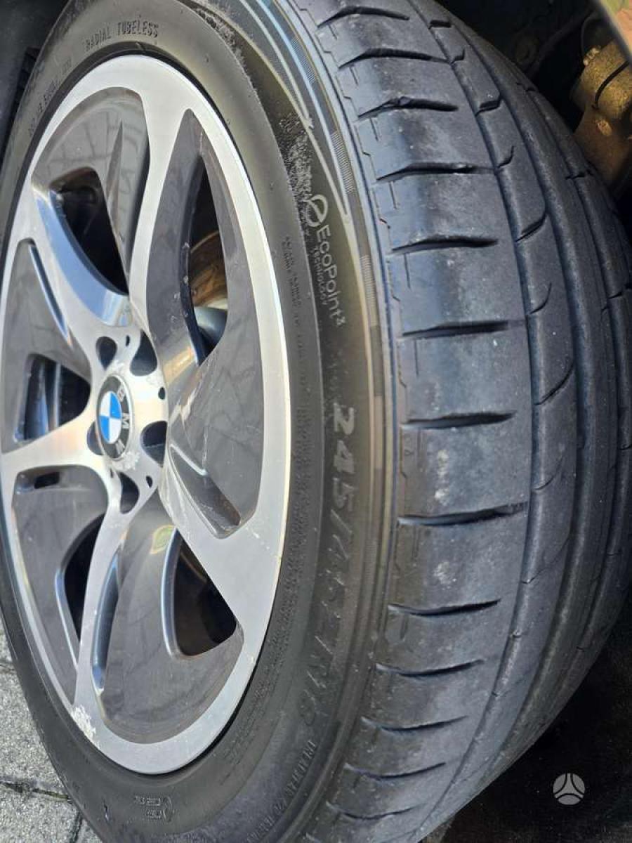 Melns BMW 520 2013 Marijampole, ar dzinēja tilpumu 2.00 L un nobraukumu 327 tūkst. km par 6900 €, foto 29 vietnē AUTOMOTO.COM.LV
