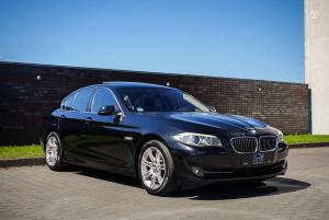 Black BMW 520 2013 in Kaunas, with an engine capacity of 2.00 L and mileage of 183 thousand km for 10450 €, photo  on AUTOMOTO.COM.LV
