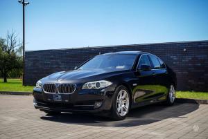 Melns BMW 520 2013 Kauņa, ar dzinēja tilpumu 2.00 L un nobraukumu 183 tūkst. km par 10450 €, foto 6 vietnē AUTOMOTO.COM.LV