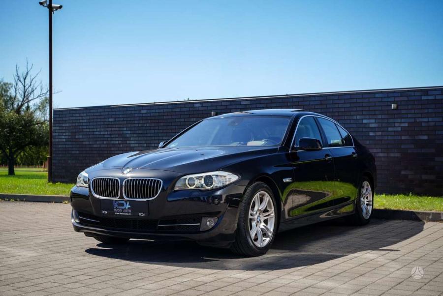 Melns BMW 520 2013 Kauņa, ar dzinēja tilpumu 2.00 L un nobraukumu 183 tūkst. km par 10450 €, foto 6 vietnē AUTOMOTO.COM.LV