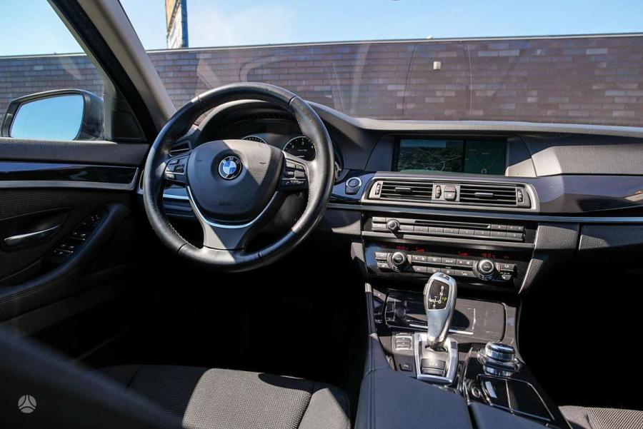 Melns BMW 520 2013 Kauņa, ar dzinēja tilpumu 2.00 L un nobraukumu 183 tūkst. km par 10450 €, foto 19 vietnē AUTOMOTO.COM.LV