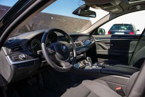 Melns BMW 520 2013 Kauņa, ar dzinēja tilpumu 2.00 L un nobraukumu 183 tūkst. km par 10450 €, foto 29 vietnē AUTOMOTO.COM.LV