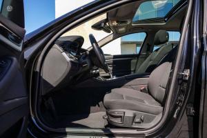 Melns BMW 520 2013 Kauņa, ar dzinēja tilpumu 2.00 L un nobraukumu 183 tūkst. km par 10450 €, foto 30 vietnē AUTOMOTO.COM.LV