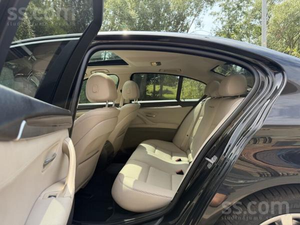 Melns BMW 520 2013 Rēzekne, ar dzinēja tilpumu 2.00 L un nobraukumu 0 tūkst. km par 9990 €, foto 10 vietnē AUTOMOTO.COM.LV