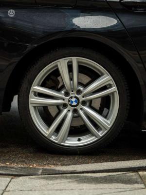 Melns BMW 520 2013 Viļņa, ar dzinēja tilpumu 2.00 L un nobraukumu 297 tūkst. km par 10500 €, foto 7 vietnē AUTOMOTO.COM.LV