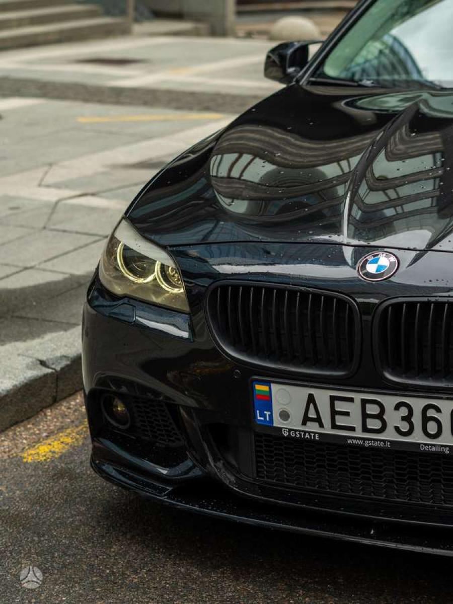 Melns BMW 520 2013 Viļņa, ar dzinēja tilpumu 2.00 L un nobraukumu 297 tūkst. km par 10500 €, foto 25 vietnē AUTOMOTO.COM.LV