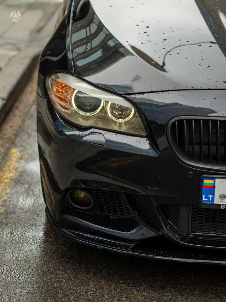 Melns BMW 520 2013 Viļņa, ar dzinēja tilpumu 2.00 L un nobraukumu 297 tūkst. km par 10500 €, foto 27 vietnē AUTOMOTO.COM.LV