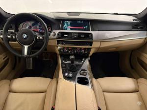 Melns BMW 520 2013 Marijampole, ar dzinēja tilpumu 2.00 L un nobraukumu 308 tūkst. km par 10500 €, foto 17 vietnē AUTOMOTO.COM.LV
