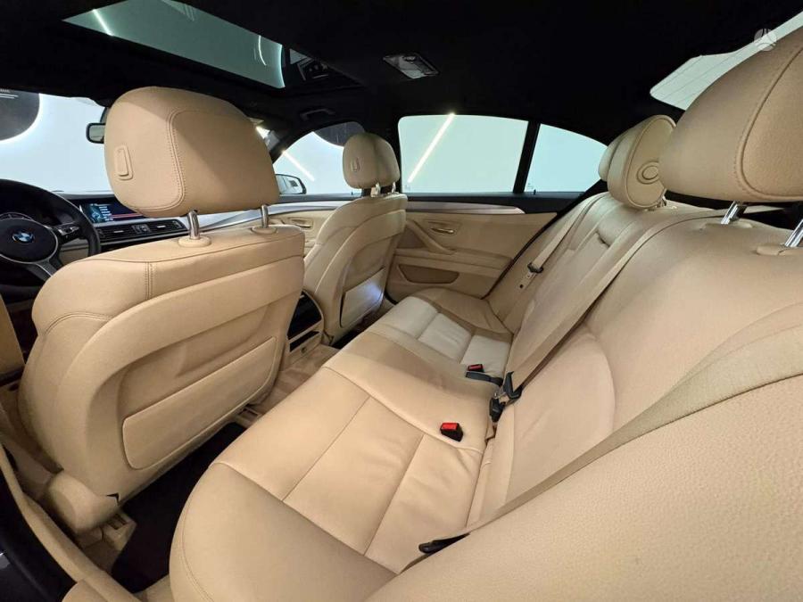 Melns BMW 520 2013 Marijampole, ar dzinēja tilpumu 2.00 L un nobraukumu 308 tūkst. km par 10500 €, foto 20 vietnē AUTOMOTO.COM.LV