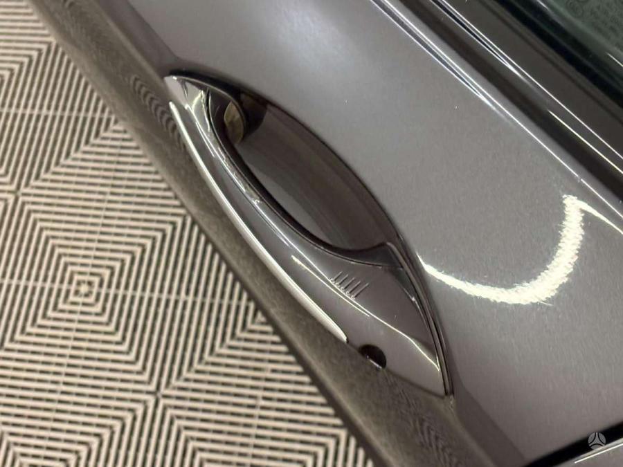 Melns BMW 520 2013 Marijampole, ar dzinēja tilpumu 2.00 L un nobraukumu 308 tūkst. km par 10500 €, foto 31 vietnē AUTOMOTO.COM.LV