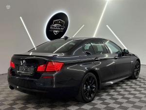 Melns BMW 520 2013 Marijampole, ar dzinēja tilpumu 2.00 L un nobraukumu 308 tūkst. km par 10500 €, foto 32 vietnē AUTOMOTO.COM.LV