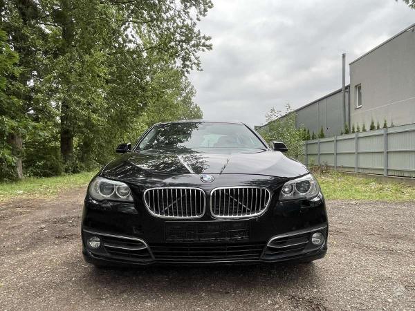 Melns BMW 520 2013 Kauņa, ar dzinēja tilpumu 2.00 L un nobraukumu 229 tūkst. km par 9800 €, foto 3 vietnē AUTOMOTO.COM.LV