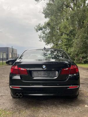 Black BMW 520 2013 in Kaunas, with an engine capacity of 2.00 L and mileage of 229 thousand km for 9800 €, photo 9 on AUTOMOTO.COM.LV