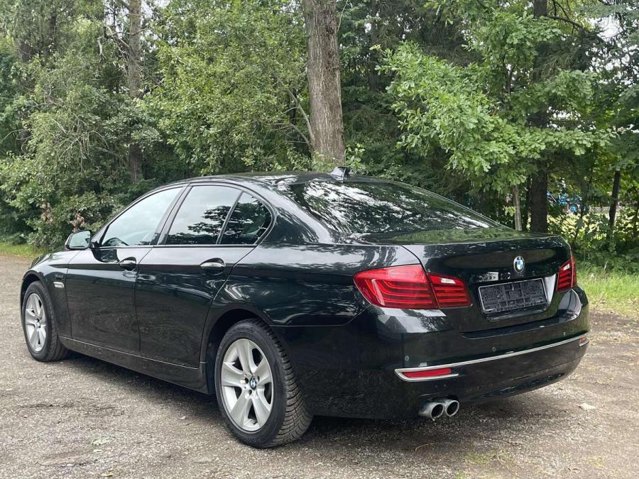 Black BMW 520 2013 in Kaunas, with an engine capacity of 2.00 L and mileage of 229 thousand km for 9800 €, photo 10 on AUTOMOTO.COM.LV