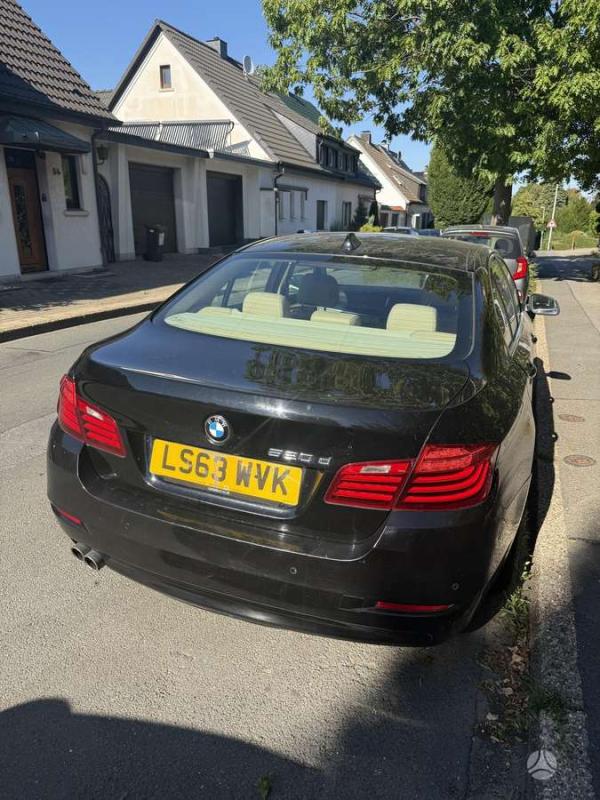 Black BMW 520 2013 in Marijampole, with an engine capacity of 2.00 L and mileage of 368 thousand km for 3650 €, photo 4 on AUTOMOTO.COM.LV