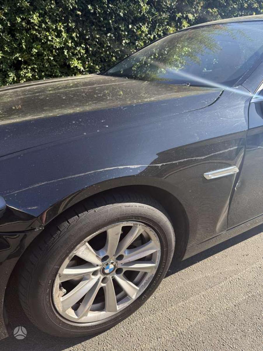 Black BMW 520 2013 in Marijampole, with an engine capacity of 2.00 L and mileage of 368 thousand km for 3650 €, photo 16 on AUTOMOTO.COM.LV
