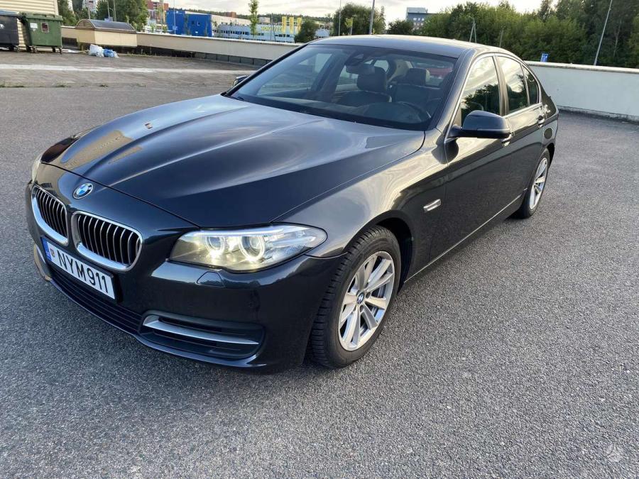 Black BMW 520 2013 in Vilnius, with an engine capacity of 2.00 L and mileage of 330 thousand km for 9300 €, photo 4 on AUTOMOTO.COM.LV