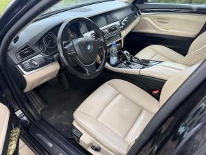 Melns BMW 520 2013 Marijampole, ar dzinēja tilpumu 2.00 L un nobraukumu 293 tūkst. km par 7500 €, foto 7 vietnē AUTOMOTO.COM.LV