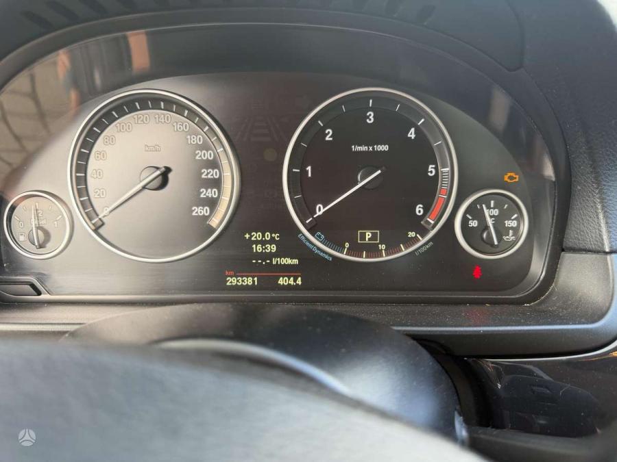 Melns BMW 520 2013 Marijampole, ar dzinēja tilpumu 2.00 L un nobraukumu 293 tūkst. km par 7500 €, foto 8 vietnē AUTOMOTO.COM.LV