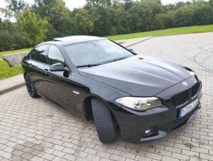 Black BMW 520 2013 in Taurage, with an engine capacity of 2.00 L and mileage of 298 thousand km for 10500 €, photo  on AUTOMOTO.COM.LV